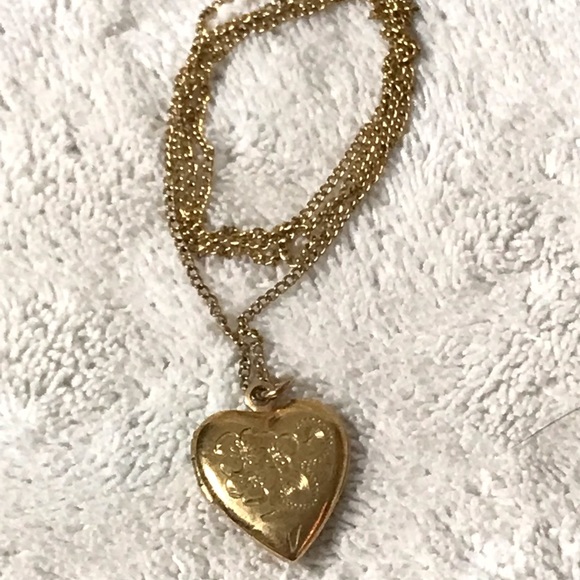 Vintage | Jewelry | Vintage Gold Filled Locket | Poshmark